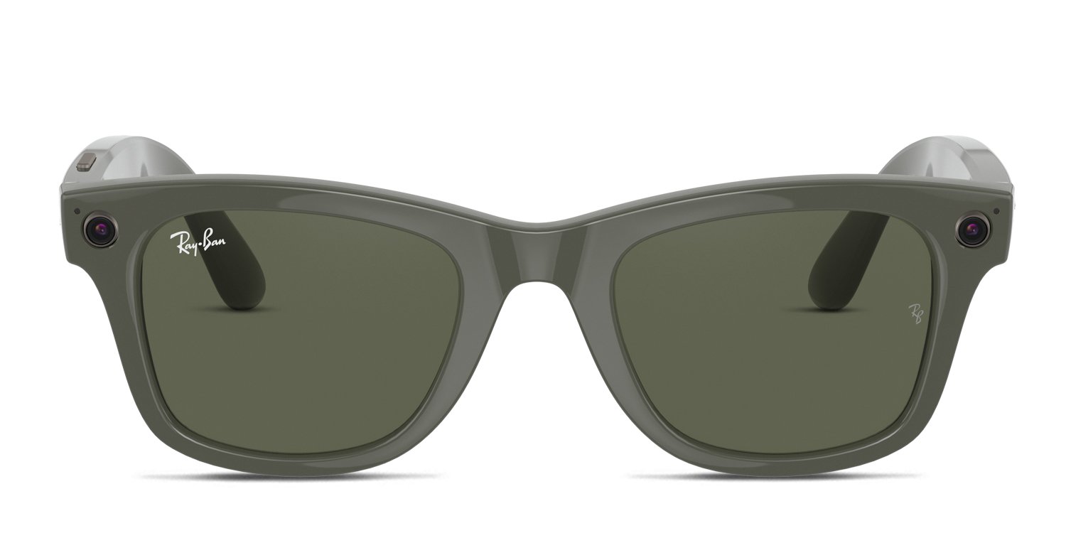 Ray-Ban Stories RW4002 Wayfarer Green frame with photochromic green ...